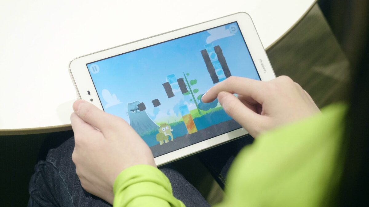 A WELL-KEPT SECRET: HOW TO MAKE LEARNING GAMES WORK WONDERS IN THE ...